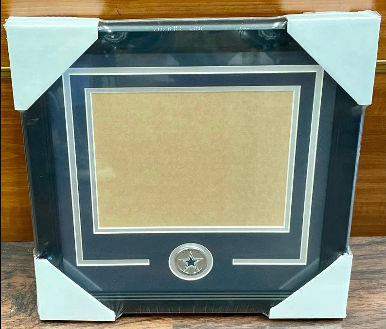 Dallas Cowboys Horizontal 16x20 Photo Frame – Great Moments Sports Cards