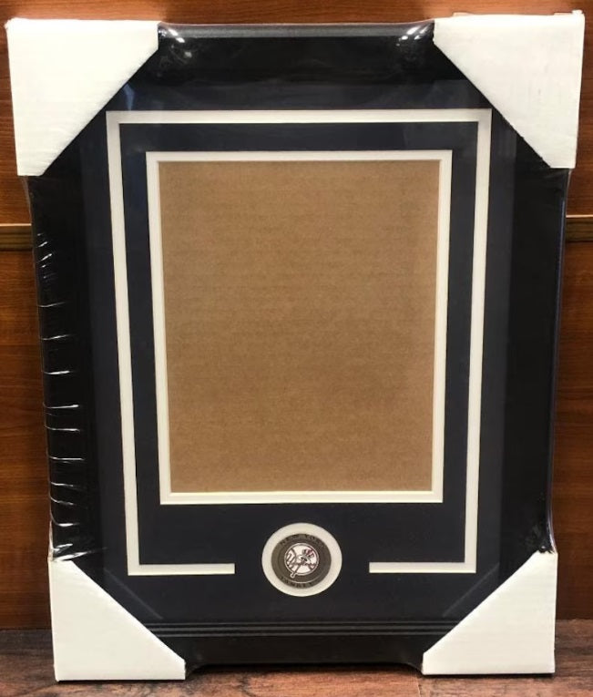 New York Yankees Vertical 8x10 Photo Frame – Great Moments Sports Cards